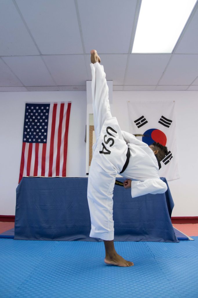 Mastering High Kicks: A Guide to Proper Stretching for New Taekwondo ...